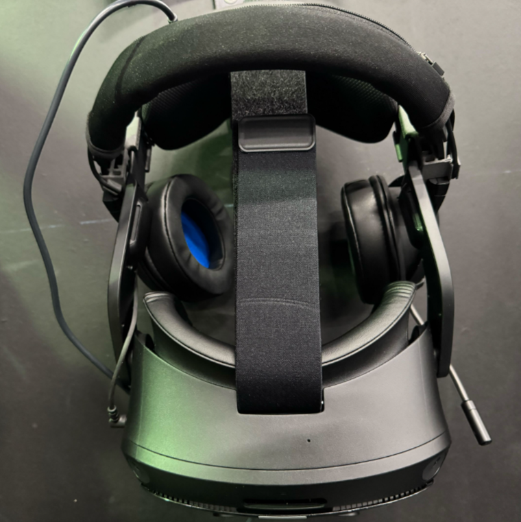 Step 17: How to apply label to HTC Focus Vision Headset – Zero Latency VR